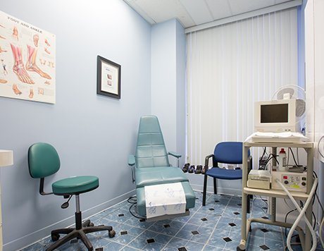 Scott L. Cooper, DPM: Podiatrist Brooklyn Heights Brooklyn, NY